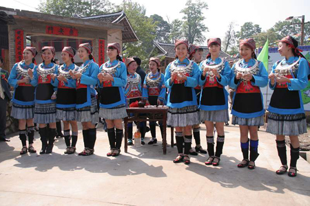 Sanya Li & Miao Minority Village - Shore Excursions Asia