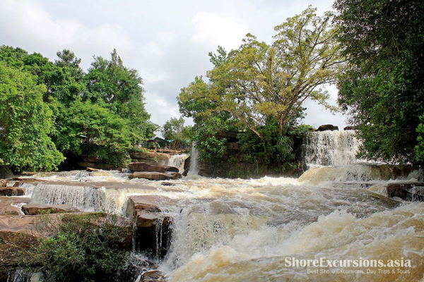 Kbal Chhay Waterfalls Photos - Shore Excursions Asia