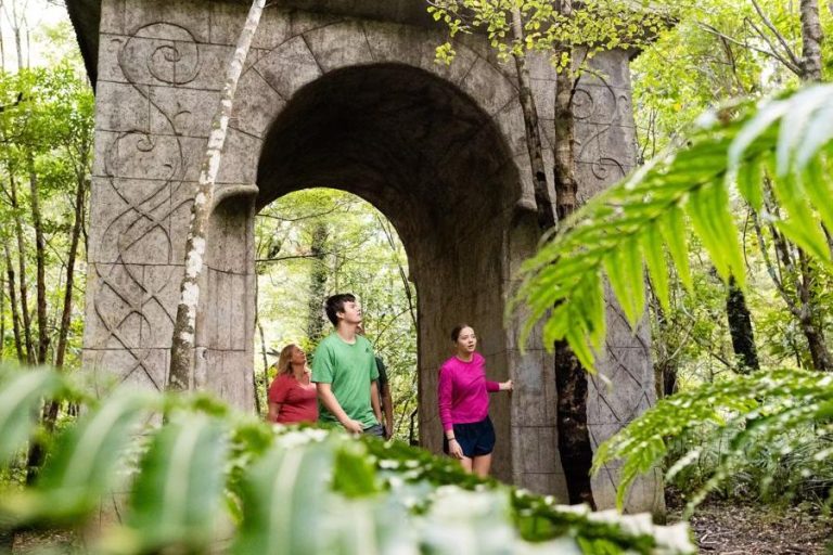 New Zealand Shore Excursions & Scenic Tours for Cruise Passengers